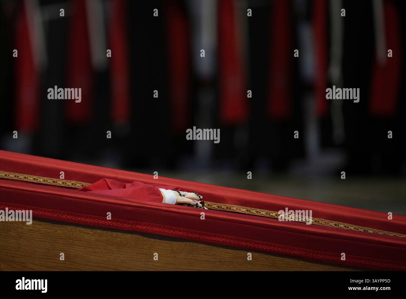 The body of Pope Francis inside St. Peter's Basilica at the Vatican ...