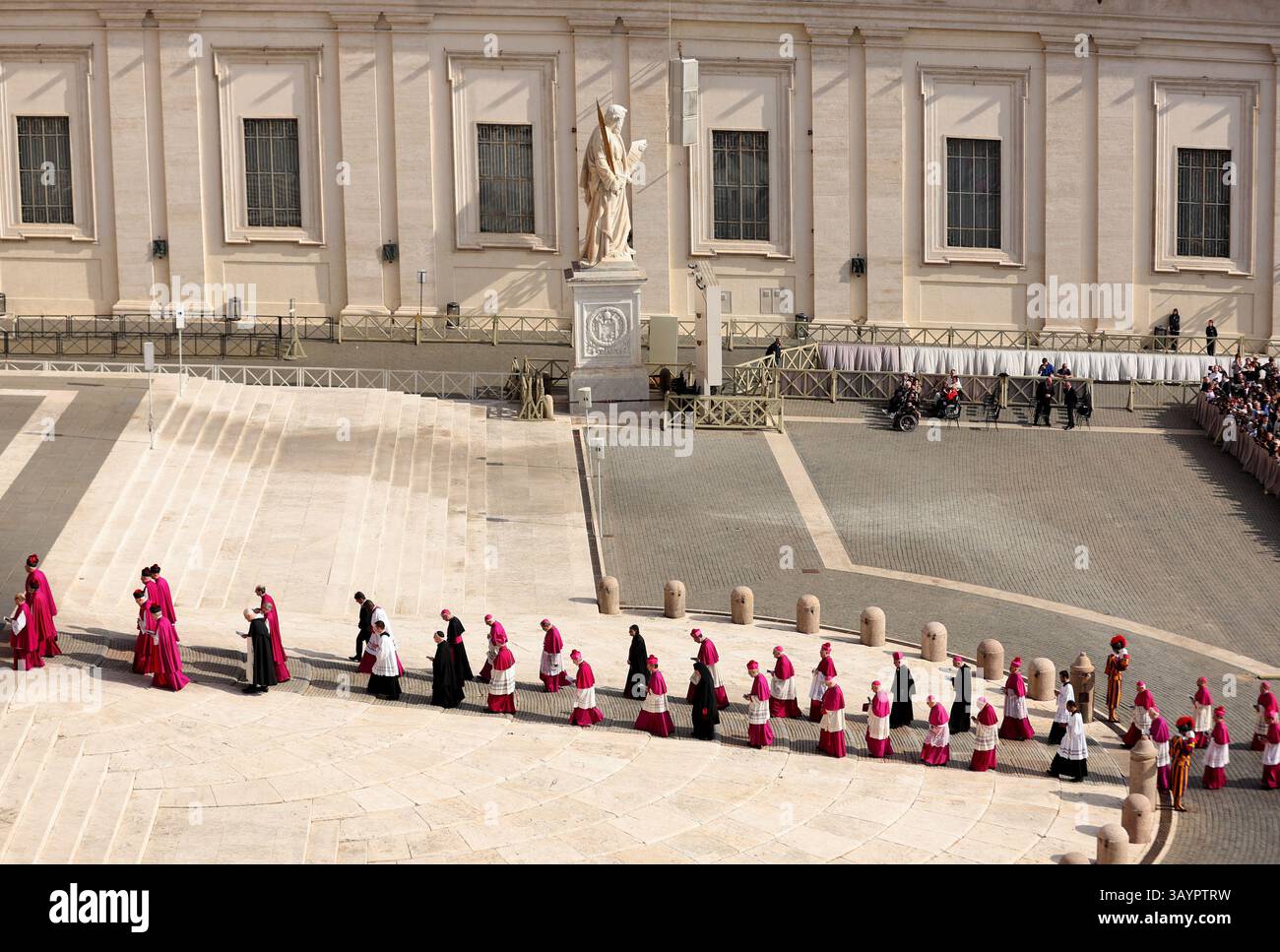 Vatican. 23rd Apr, 2025. The body of Pope Francis was moved to St ...