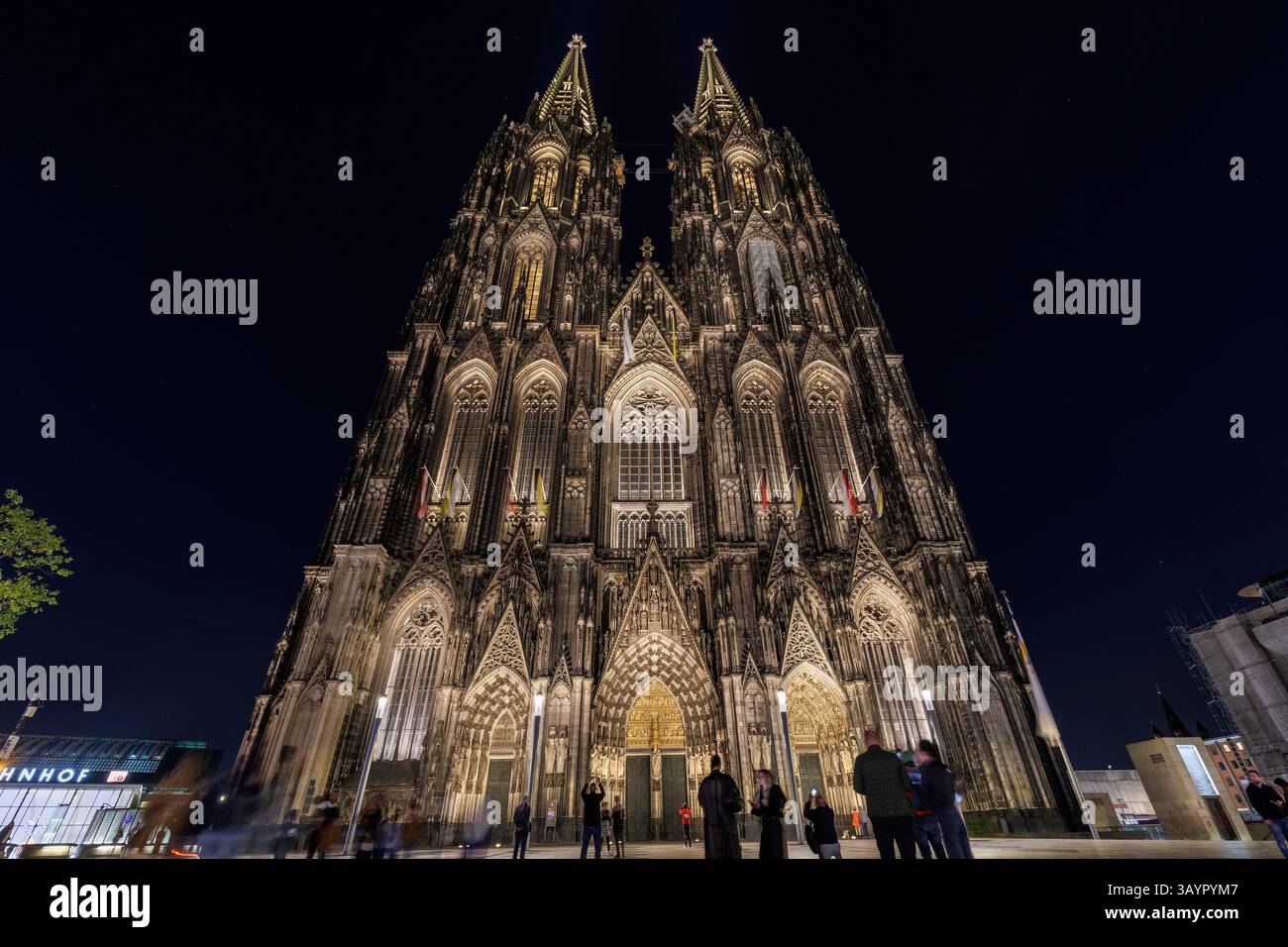 since Easter Sunday 2025, the cathedral is illuminated with new lights ...