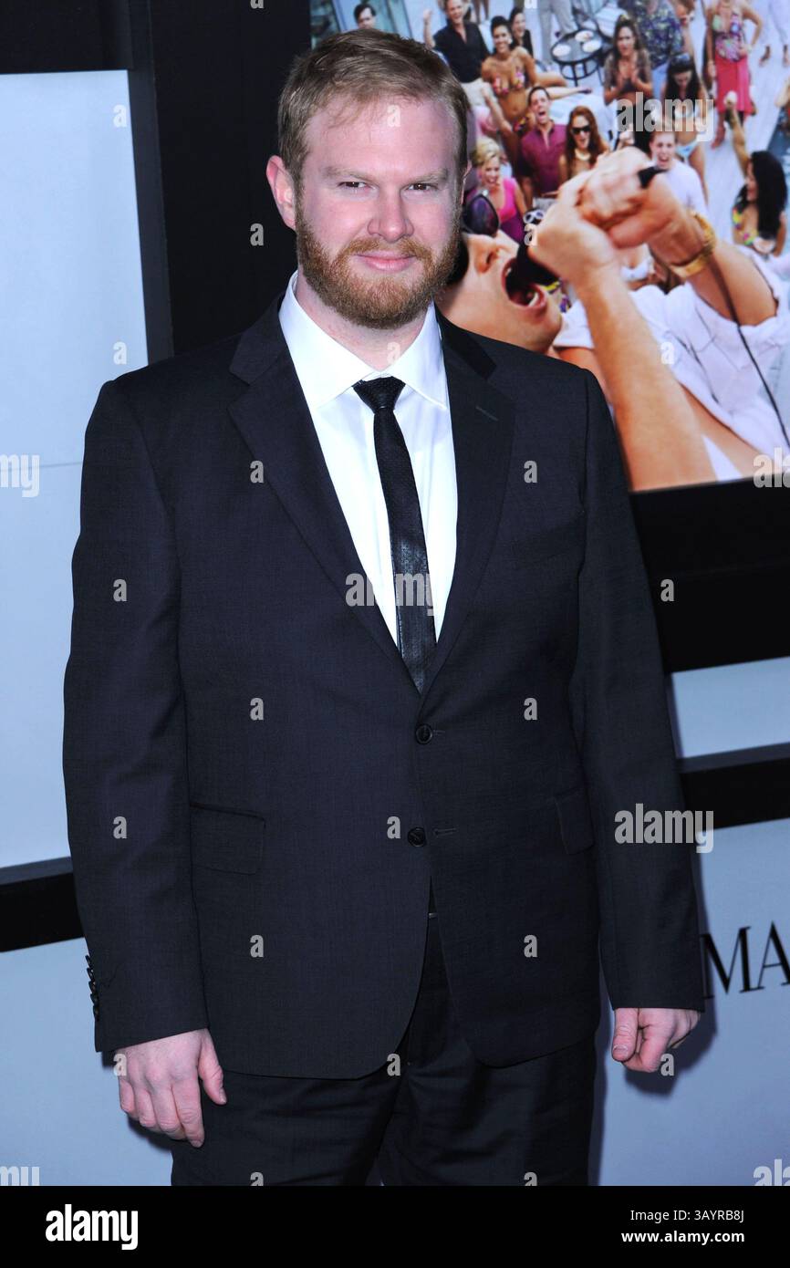 Henry Zebrowski at the 'The Wolf Of Wall Street' premiere at Ziegfeld ...