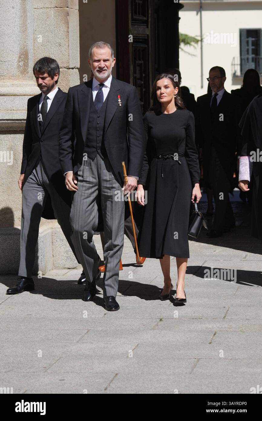 Spanish King Felipe VI and Queen Letizia with Isabel Diaz Ayuso and ...