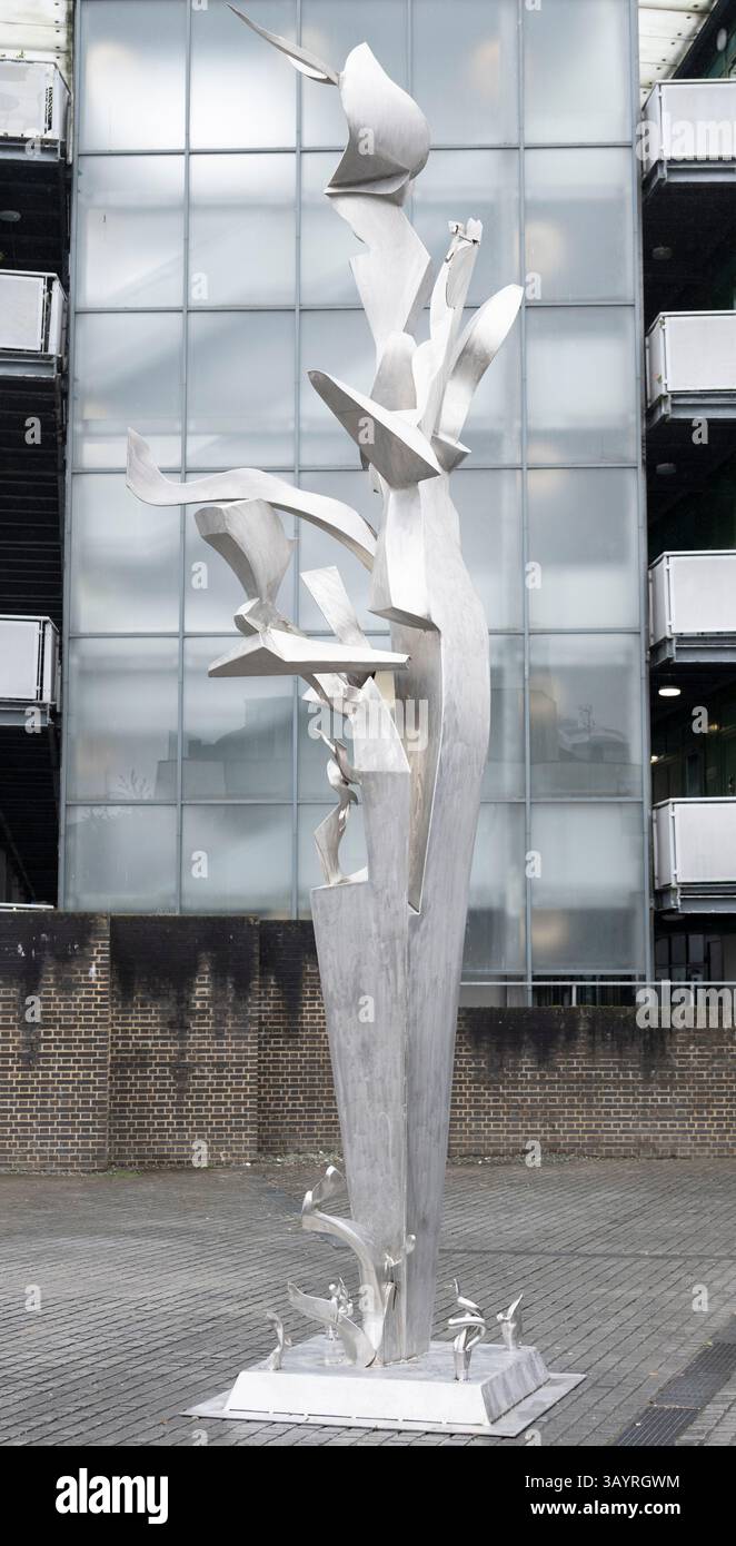 White Cube, Bermondsey, London, UK. 23rd Apr, 2025. White Cube presents ...