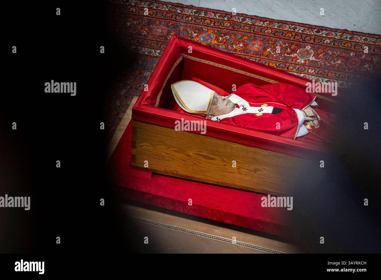 Arrival of the coffin of Pope Francis I at St. Peter's Basilica, April ...