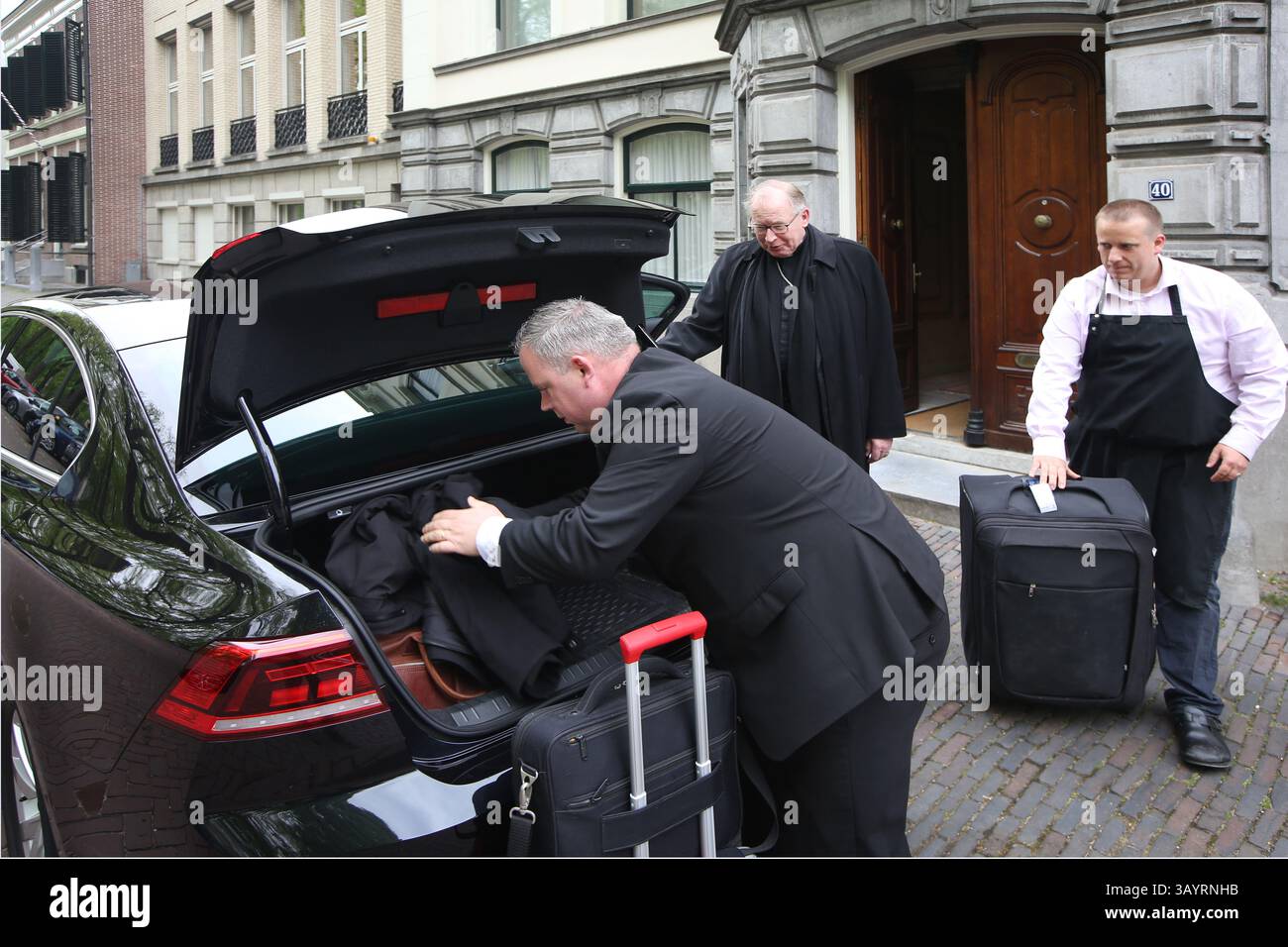 UTRECHT - Cardinal Wim Eijk on leaving the archdiocesan palace for Rome ...