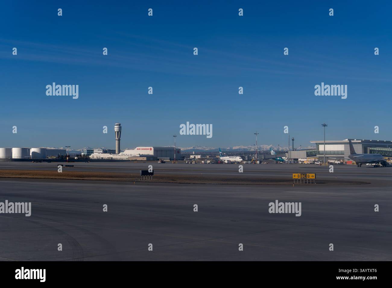 The buildings and tarmac of Calgary International Airport in Alberta ...