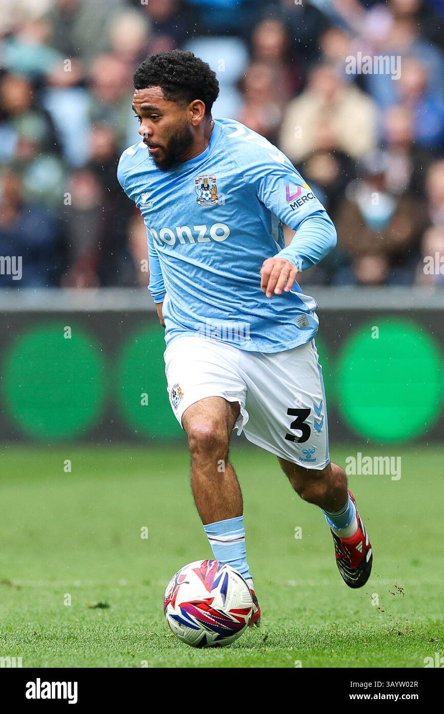 Coventry City's Jay Dasilva during the Sky Bet Championship match at ...