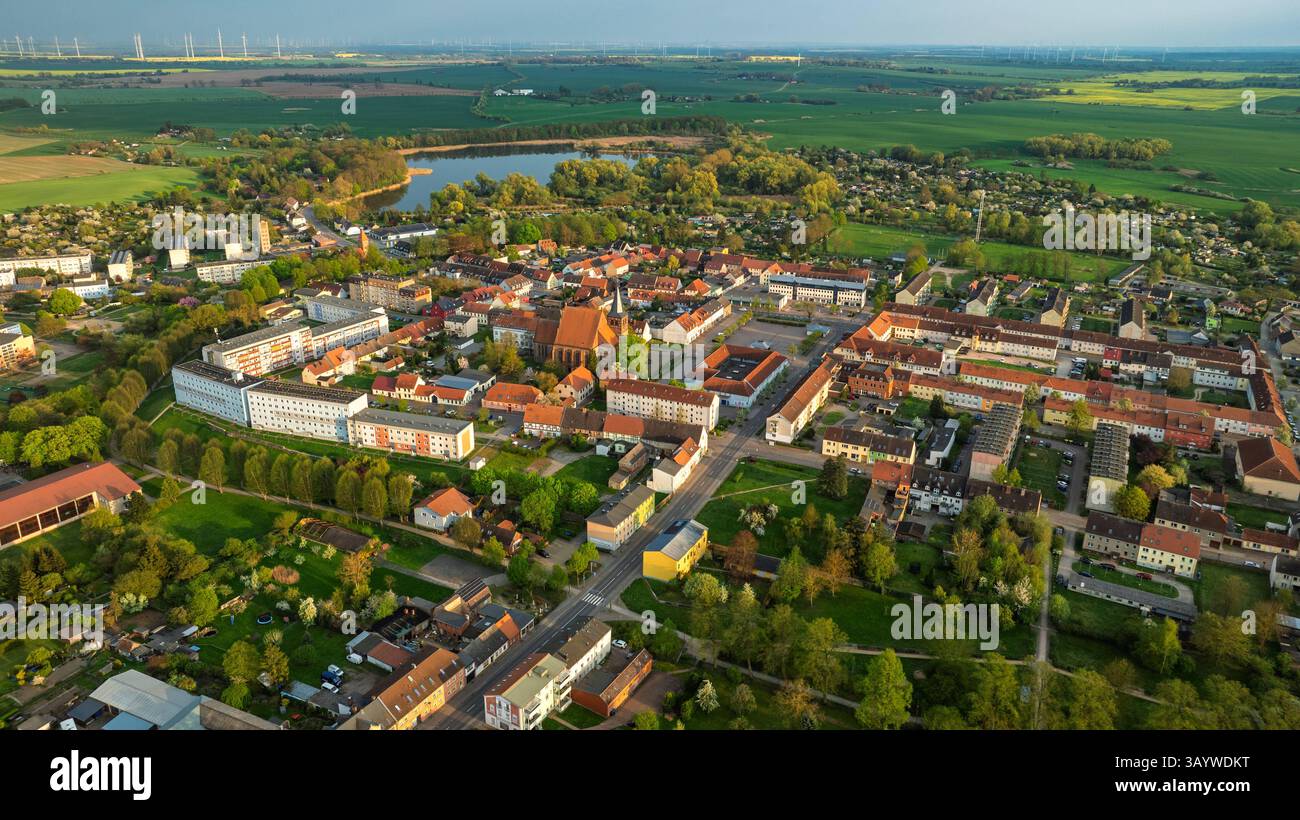 21.04.2025: Strasburg von oben: Stadtzentrum Strasburg Mecklenburg ...