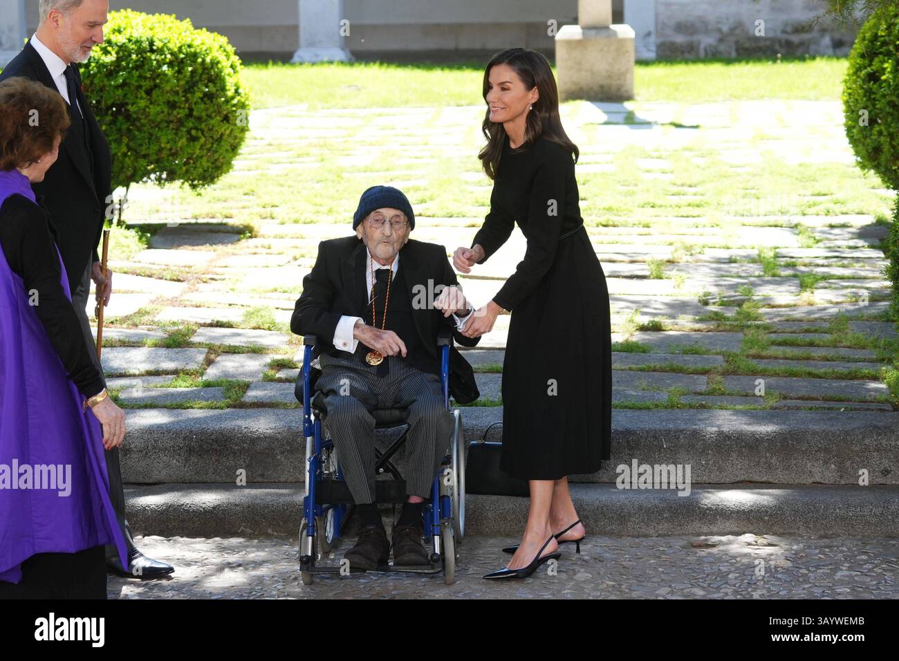 Spanish King Felipe VI and Queen Letizia with Isabel Diaz Ayuso and ...