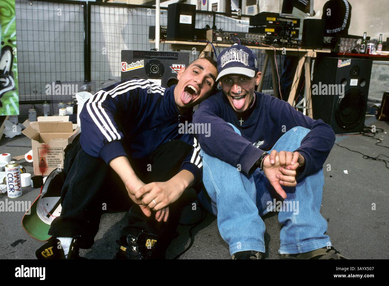 Young people. Graffiti artists Stock Photo - Alamy