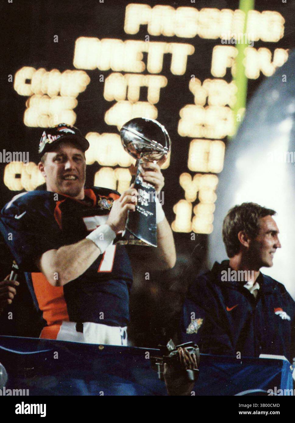 Super bowl xxxiii hi-res stock photography and images - Alamy