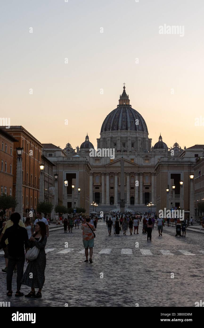 Vatican rituals hi-res stock photography and images - Alamy