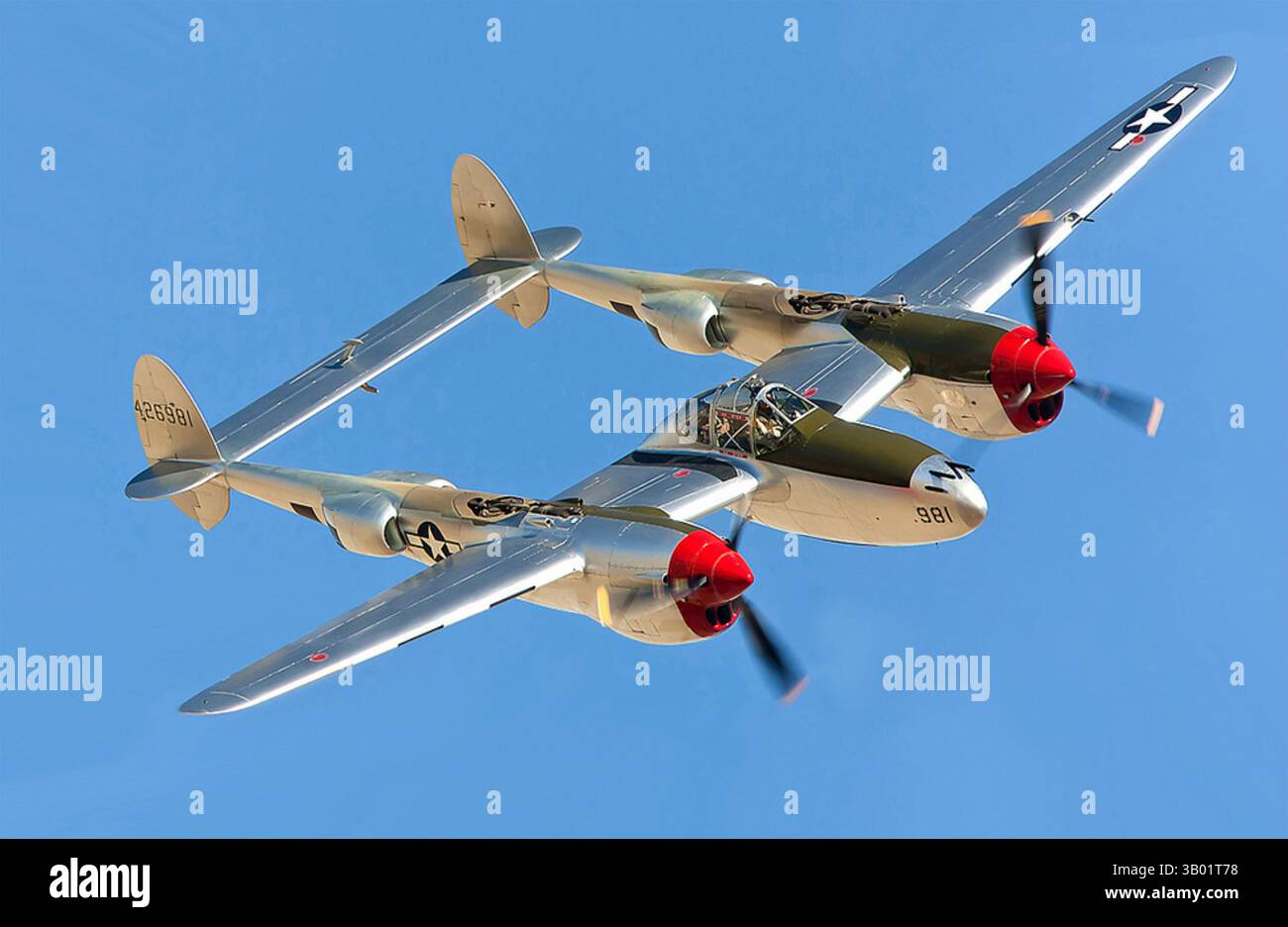 LOCKHEED P-38 LIGHTNING Photo: William Pretrina Stock Photo - Alamy