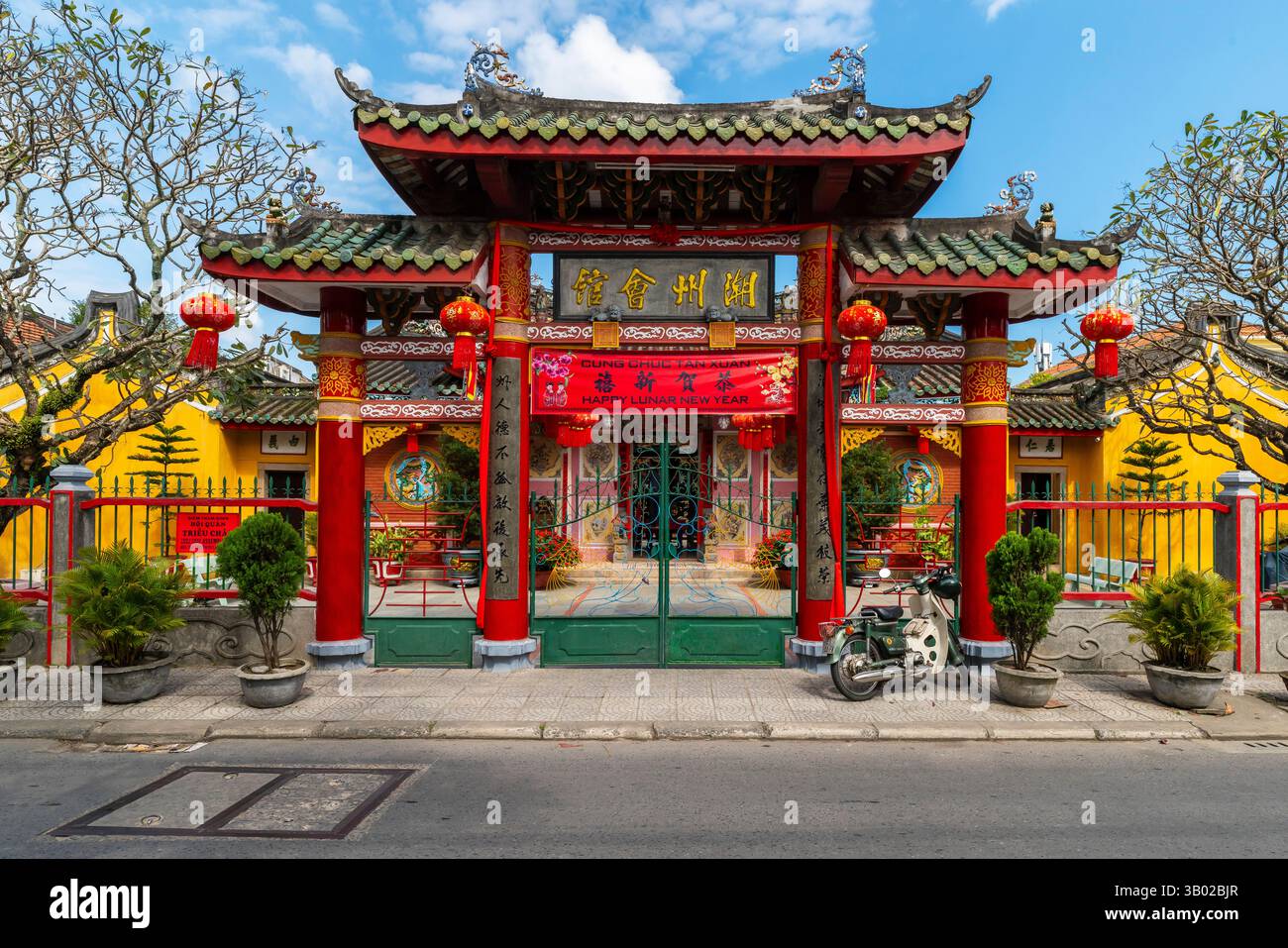 Nguyen duy hieu street hi-res stock photography and images - Alamy