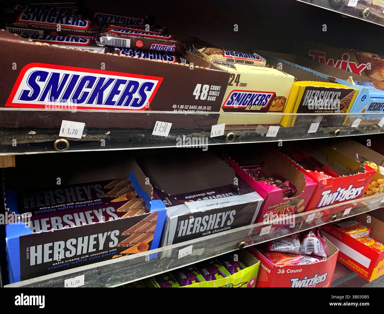 Inside chocolate candy store in hi-res stock photography and images - Alamy
