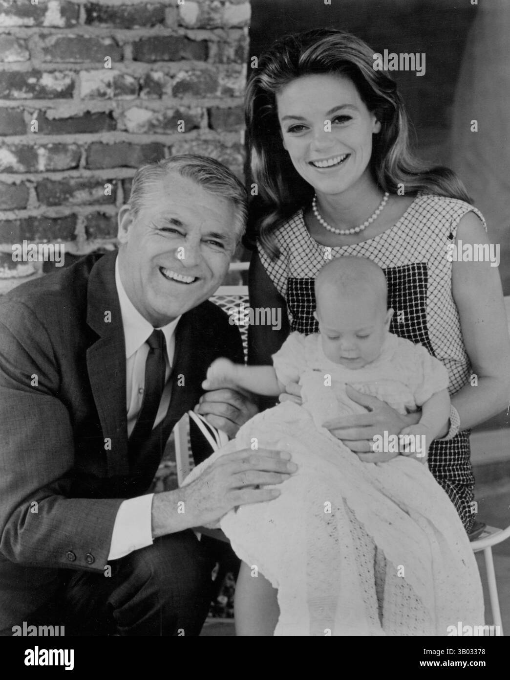 Dyan cannon cary hi-res stock photography and images - Alamy