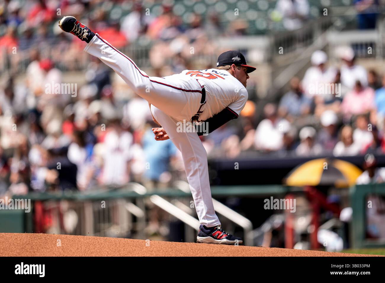 Atlanta Braves pitcher Bryce Elder (55) delivers against the St. Louis ...