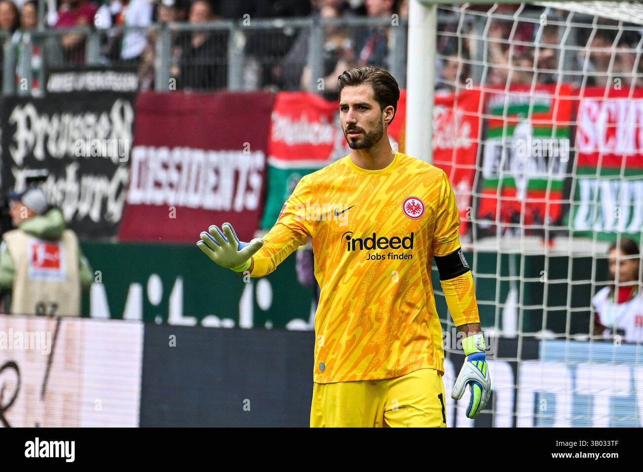 20.04.2025, WWK-Arena, Augsburg, GER, 1. FBL, FC Augsburg vs Eintracht ...