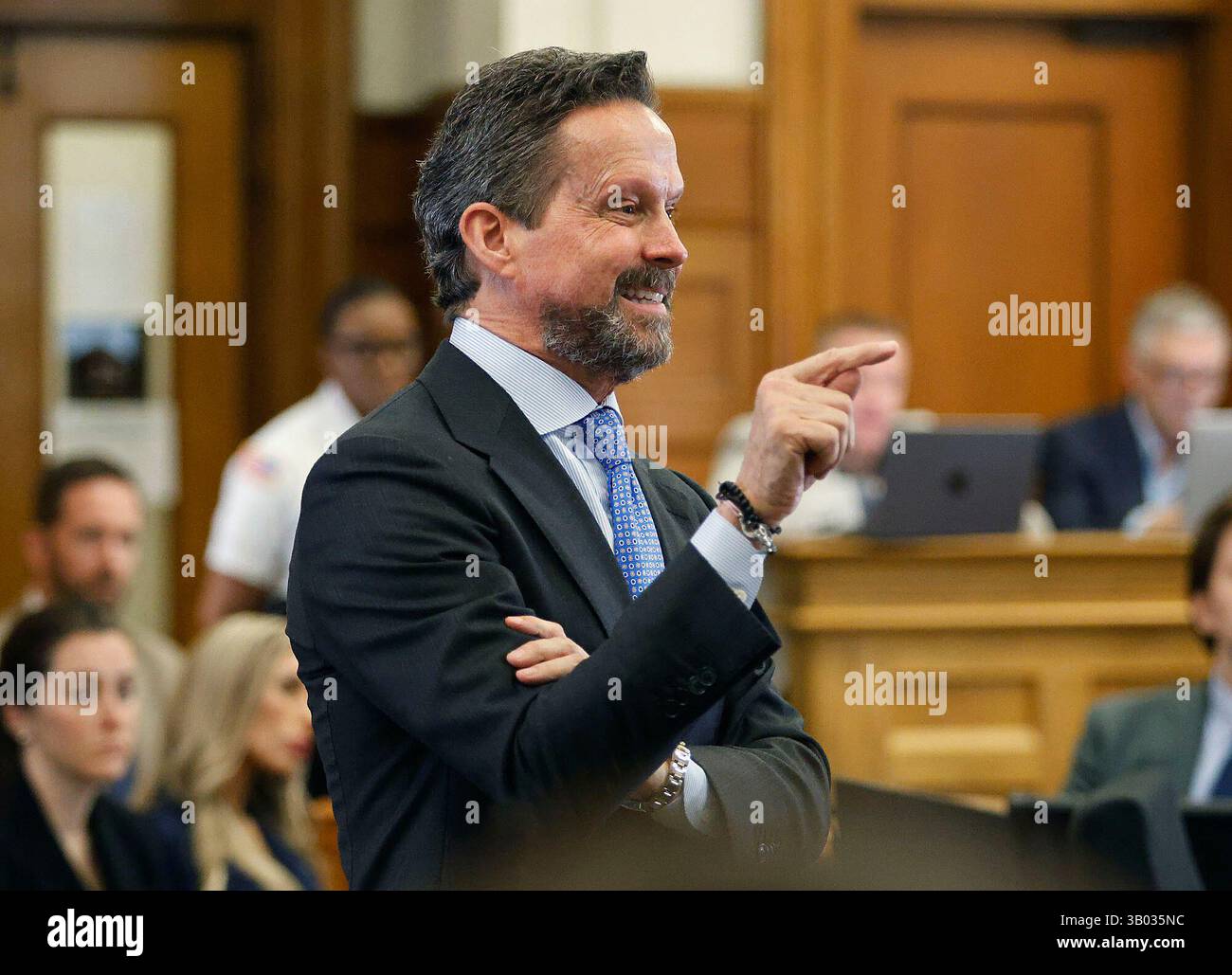 Defense attorney Alan Jackson questions witness Kerry Roberts about her ...