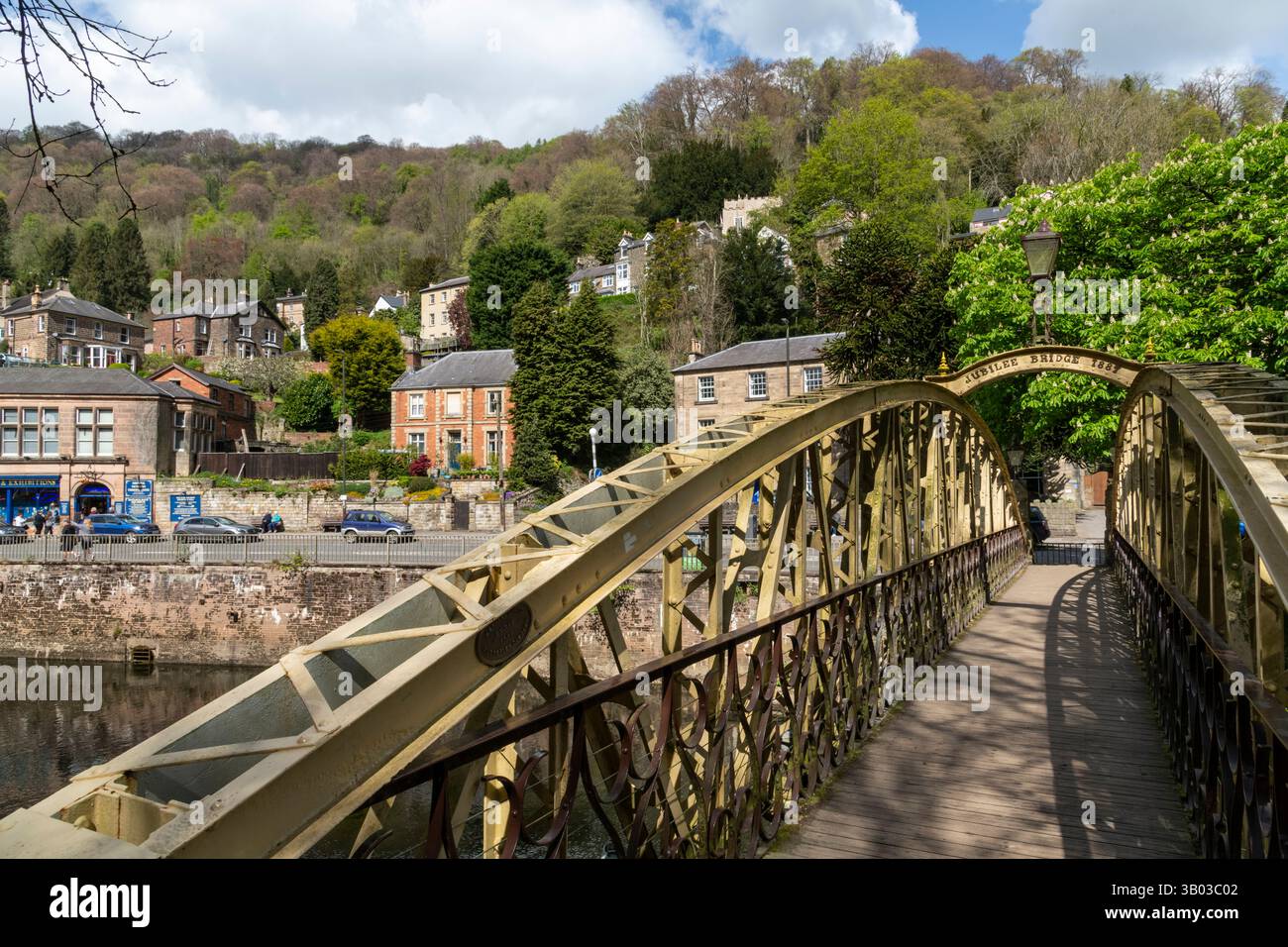 Matlock Bath, Derbyshire, England. A popular tourist village and Spa ...