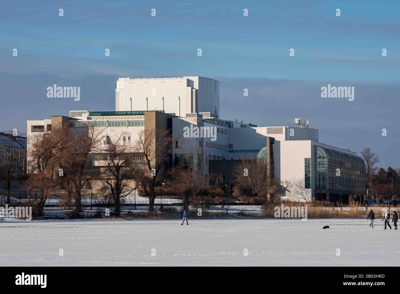 Baletti hi-res stock photography and images - Alamy