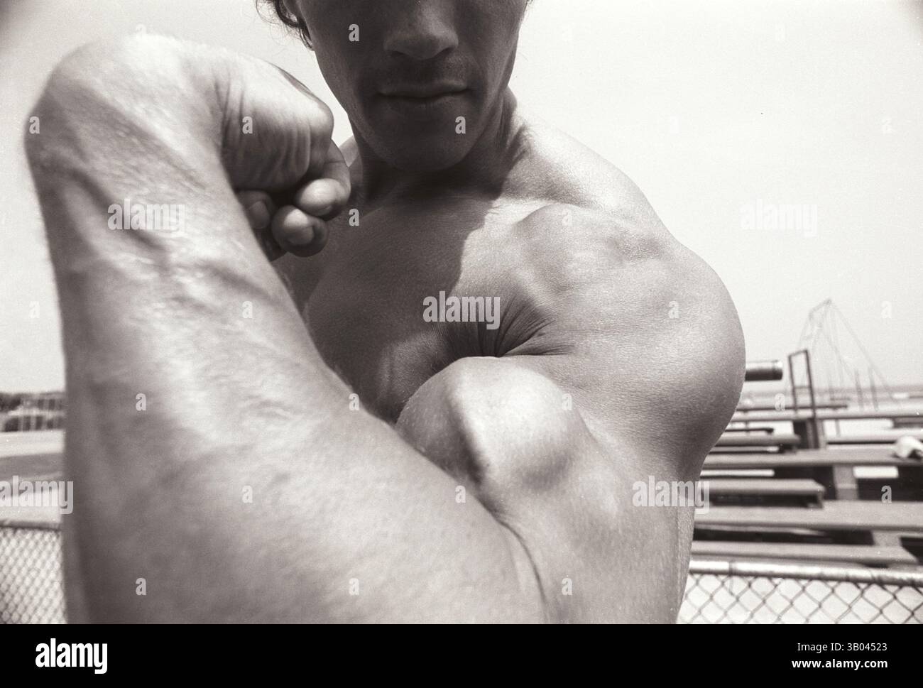 Jul 06, 1979; Venice Beach, CA, USA; Professional bodybuilder ARNOLD ...