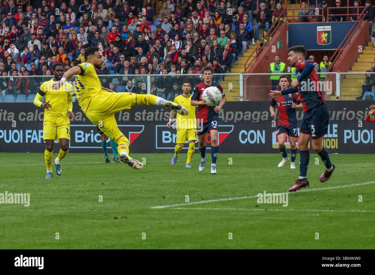 Genoa, Italy. 23rd Apr, 2025. Serie A, 32 day, Genova, Stadio Ferraris ...