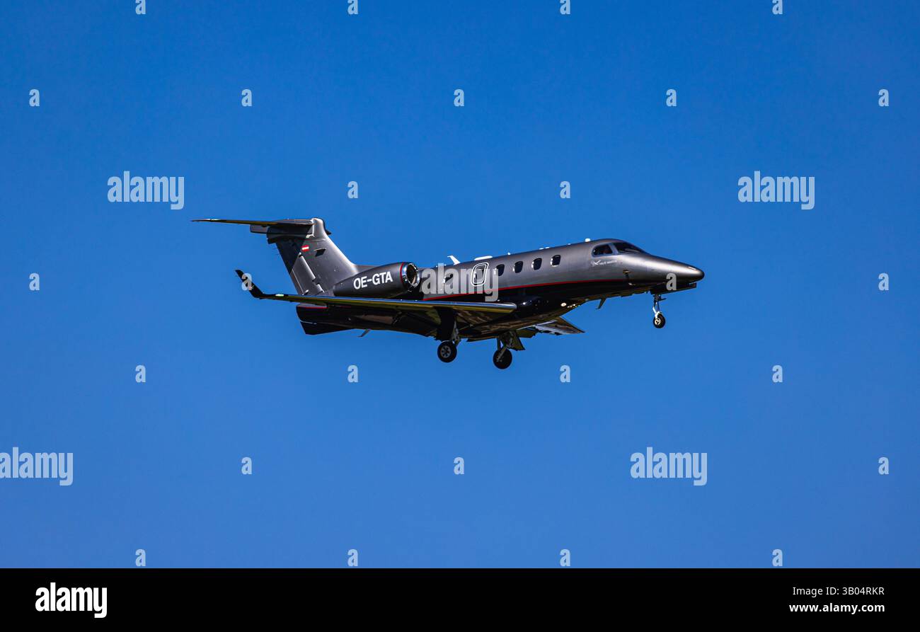 Zurich, Switzerland, 6th Apr 2025:: An Embraer Phenom 300E from Haute ...