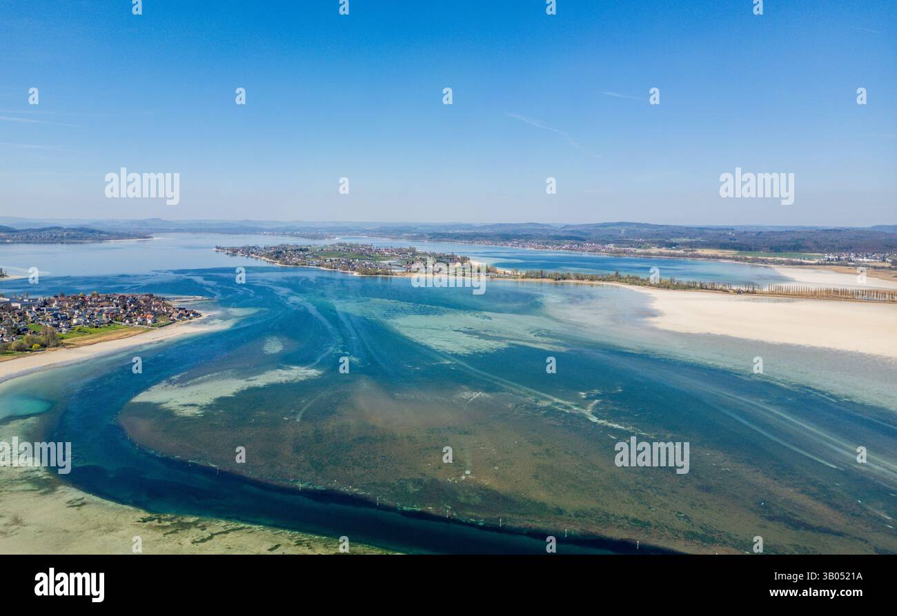Ermatingen, Switzerland, 5th Apr 2025: View over Lake Constance to the Swiss community of ...