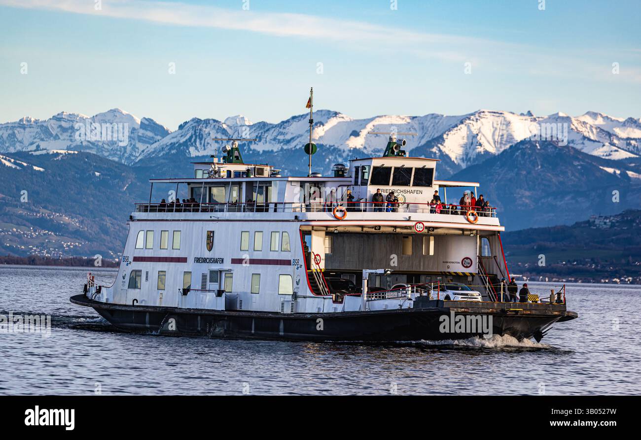 Romanshorn, Switzerland, 26th Jan 2025: In front of the snow-covered ...