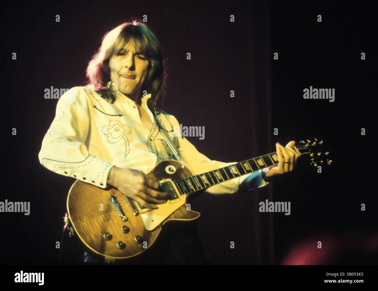 Mick ralphs hi-res stock photography and images - Alamy