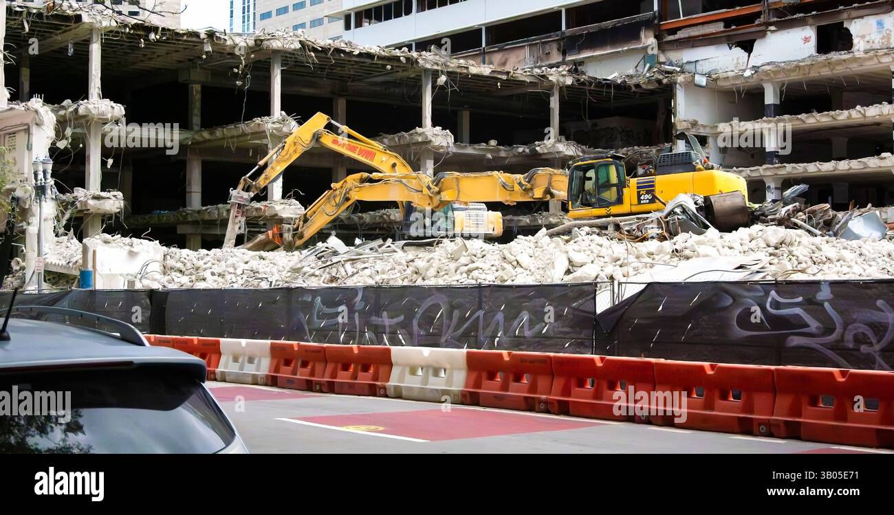 demolition equipment at building site Stock Photo - Alamy
