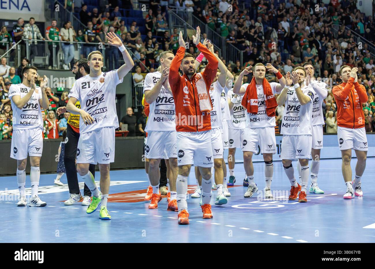 Magdeburg, Germany. 23rd Apr, 2025. Handball, men, Champions League ...
