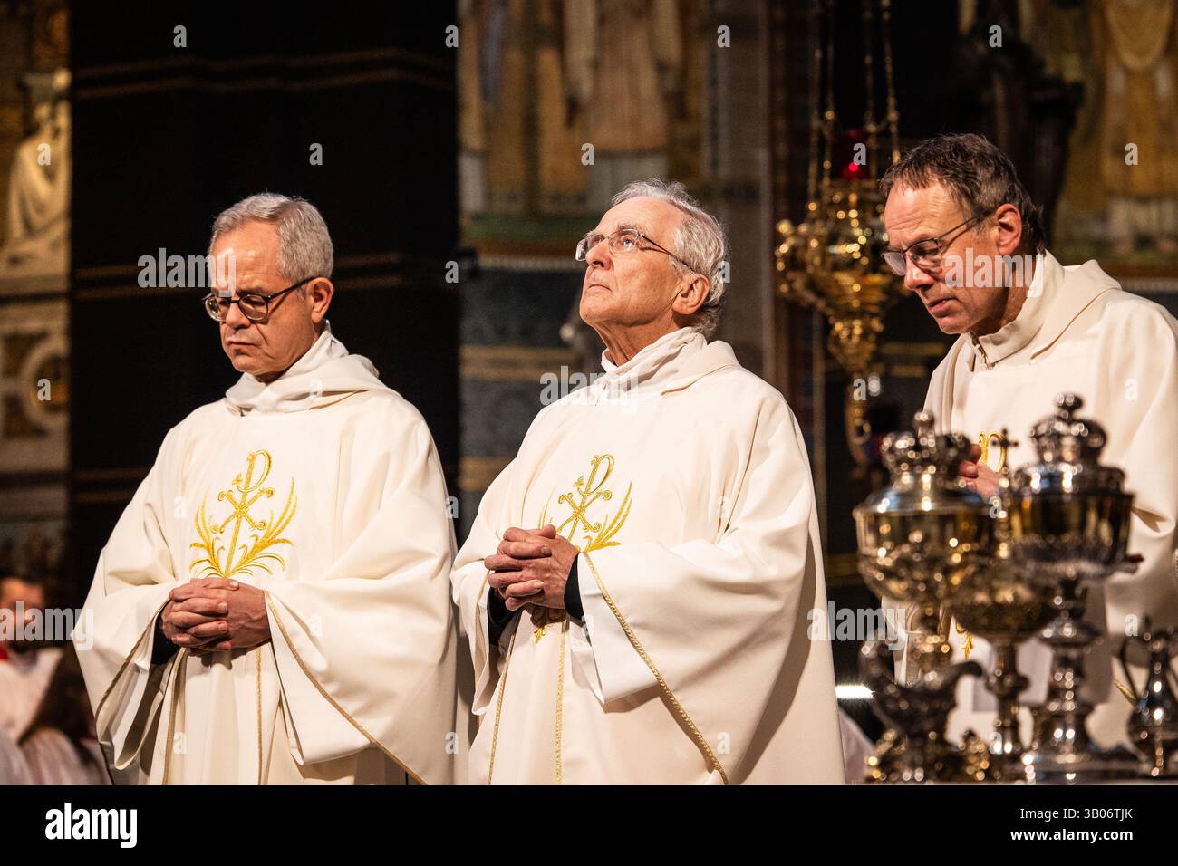 AMSTERDAM - Pastors during a special Eucharist in memory of the Pope at ...