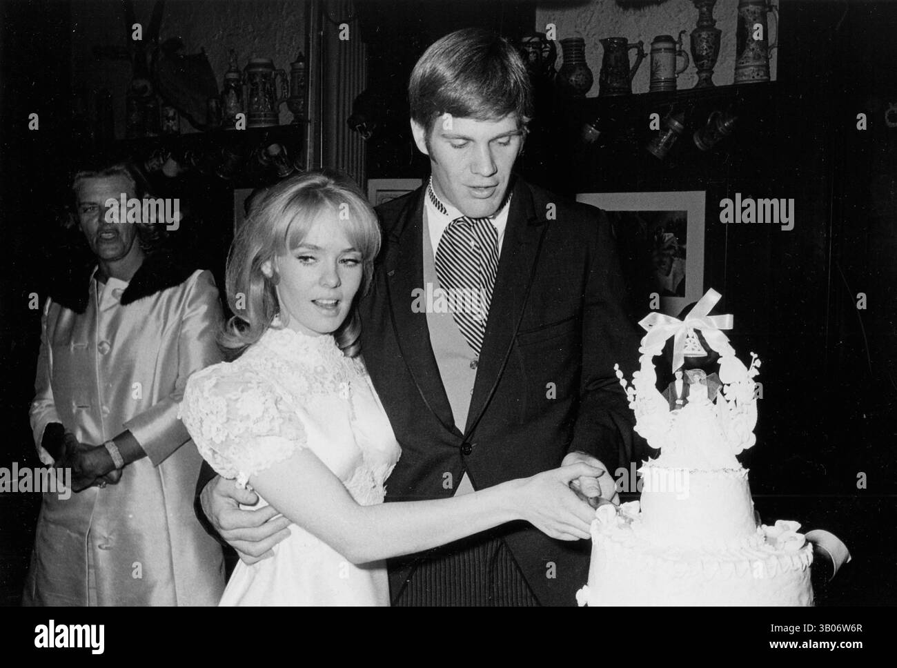 Joey heatherton hi-res stock photography and images - Alamy