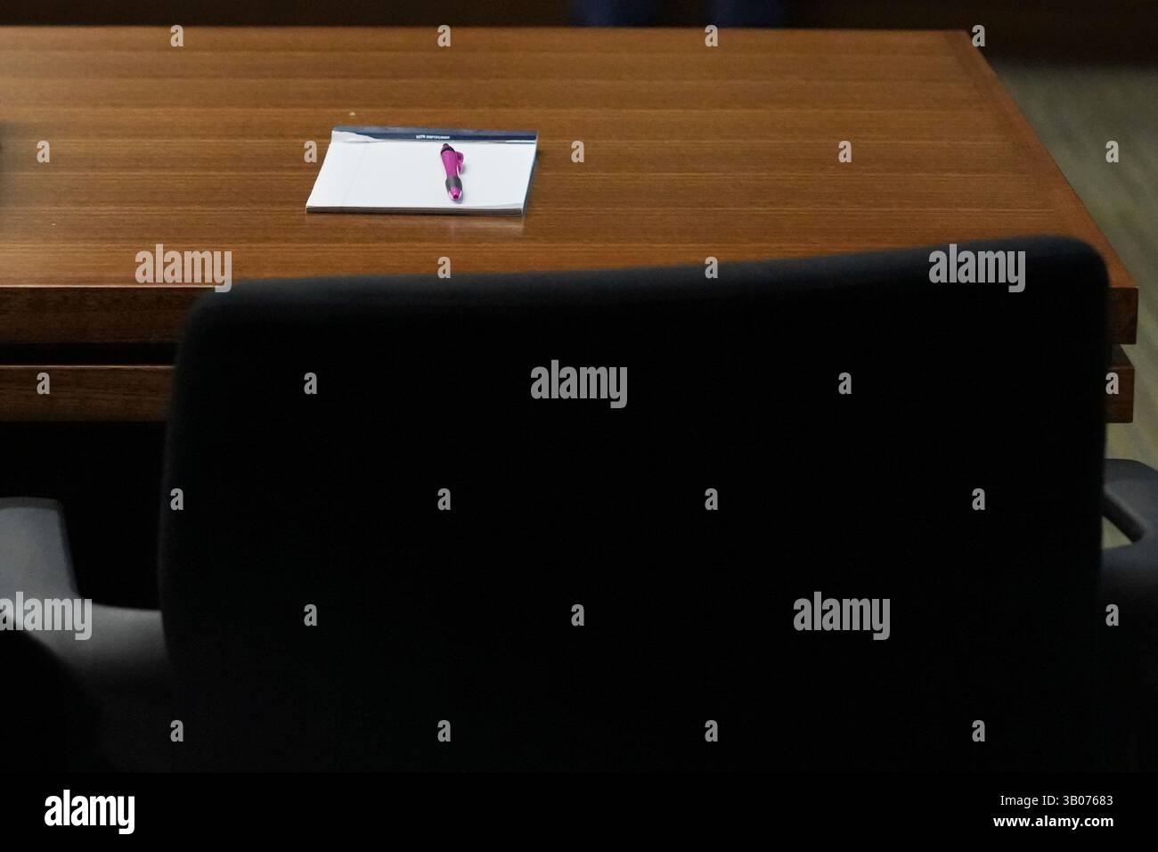 Robert Crimo III, who did not appear, seat is empty at the defense ...