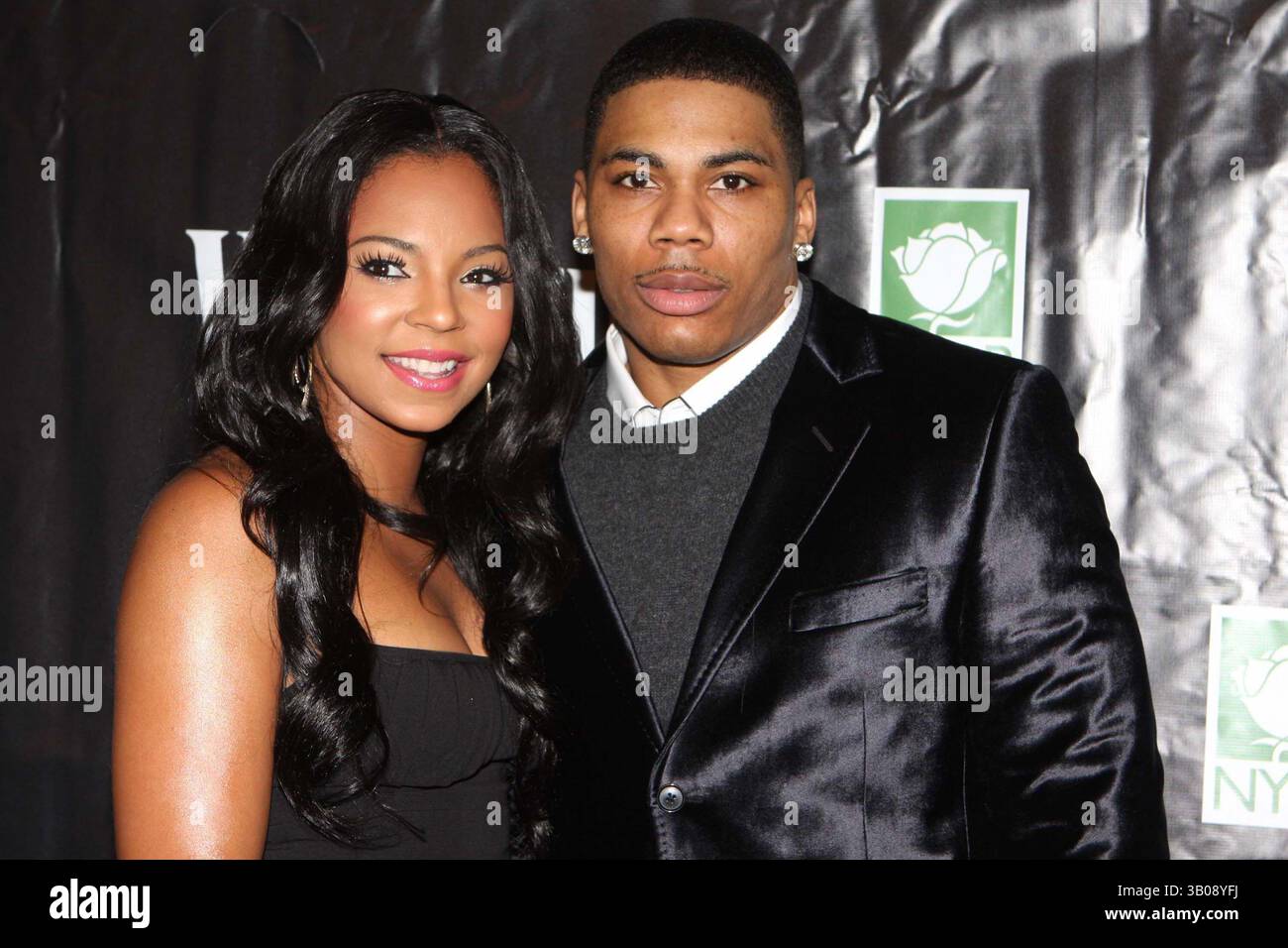 Oct. 23, 2007 - New York, New York, U.S. - ASHANTI AND NELLY ARRIVING ...