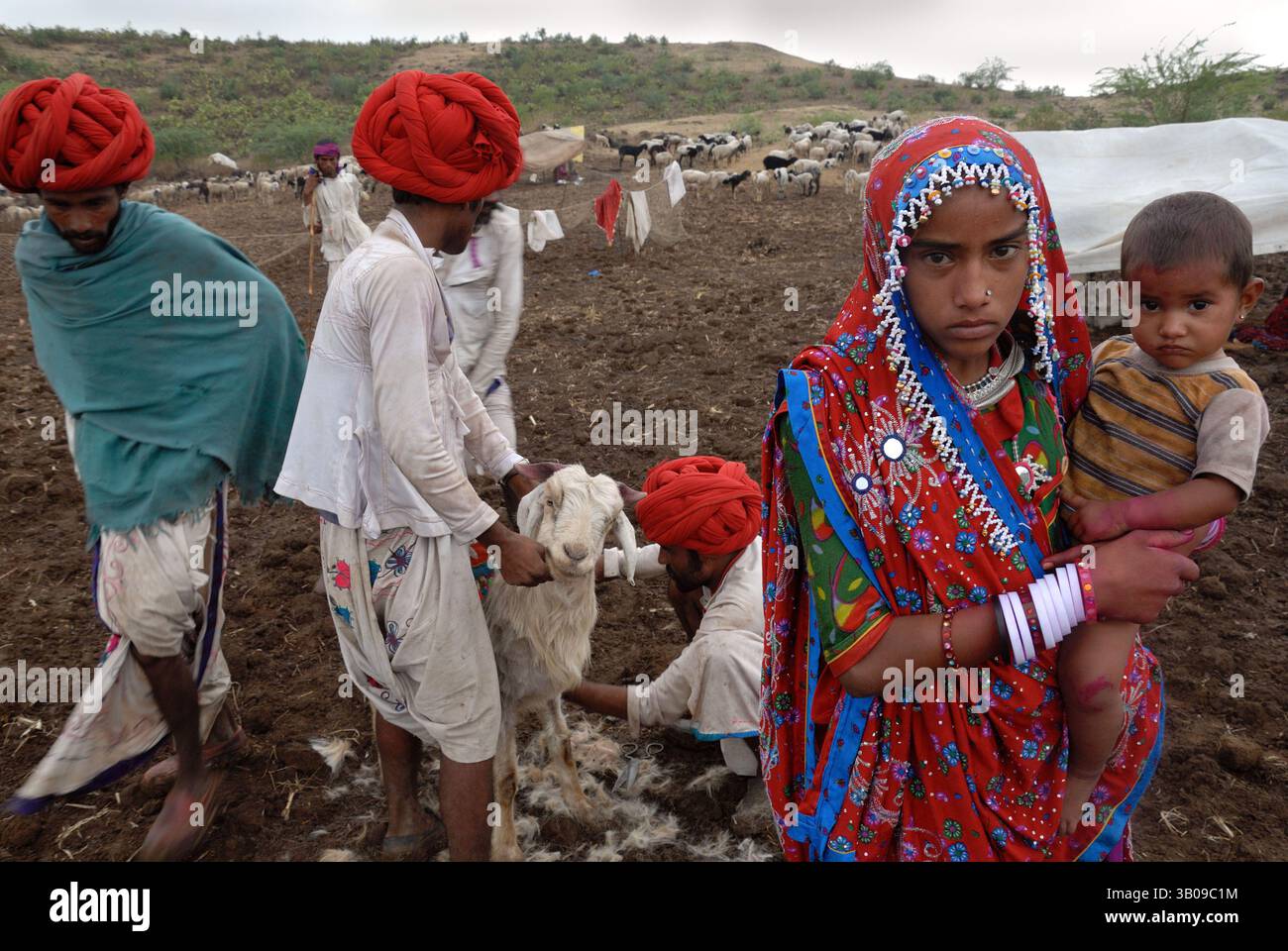 Indian people mandu india hi-res stock photography and images - Alamy