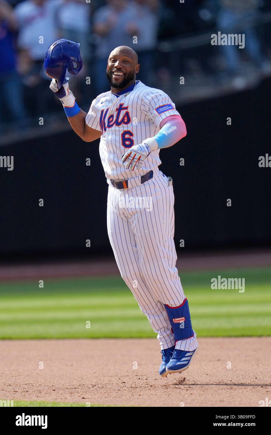 New York Mets' Starling Marte reacts after hitting a walk-off single ...