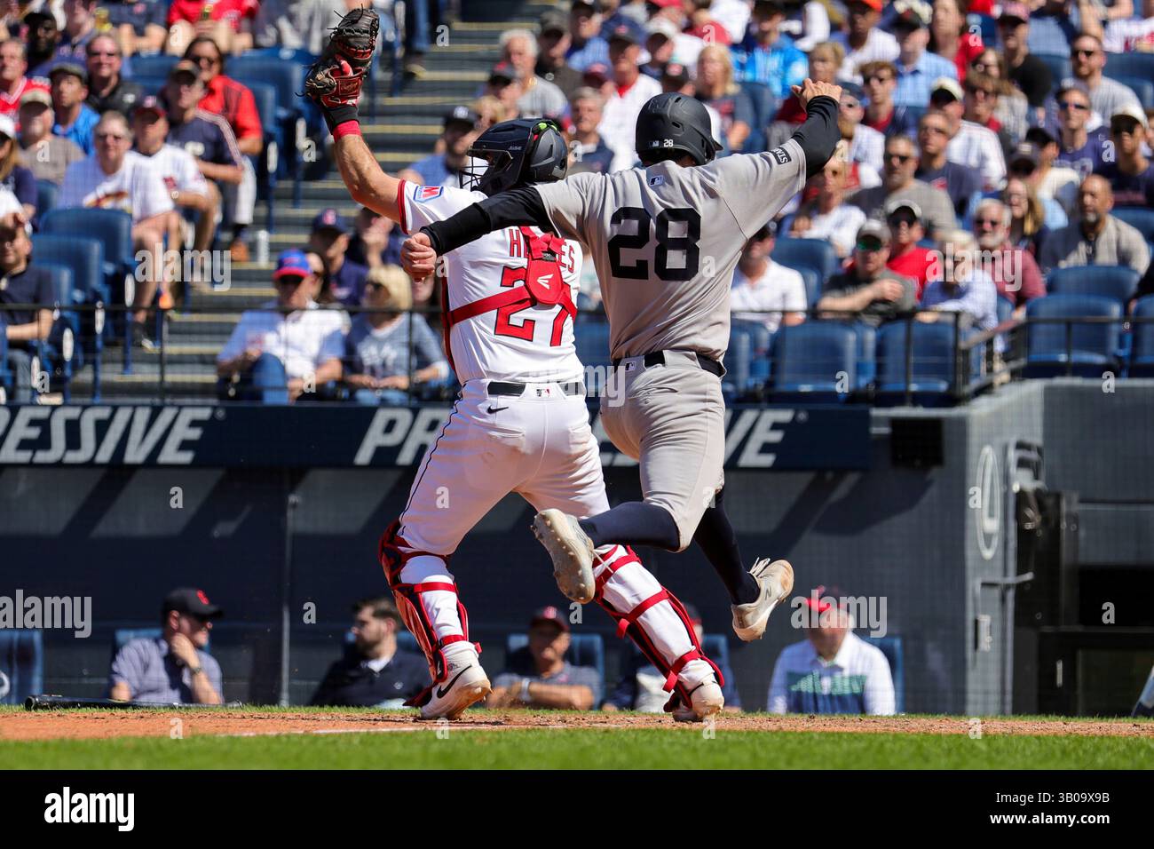 CLEVELAND, OH - APRIL 23: Cleveland Guardians catcher Austin Hedges (27 ...