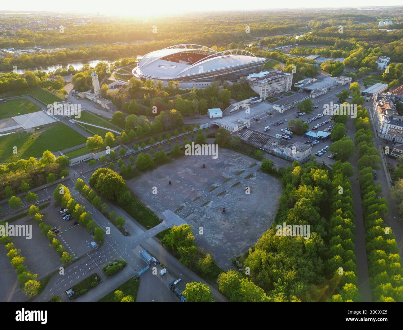 Leipzig, Germany. 23rd Apr, 2025. The evening sun shines on the Red ...