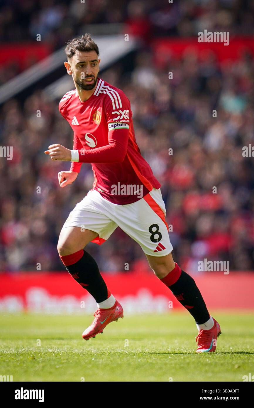 Manchester, UK. 20th Apr, 2025. Manchester United midfielder Bruno ...