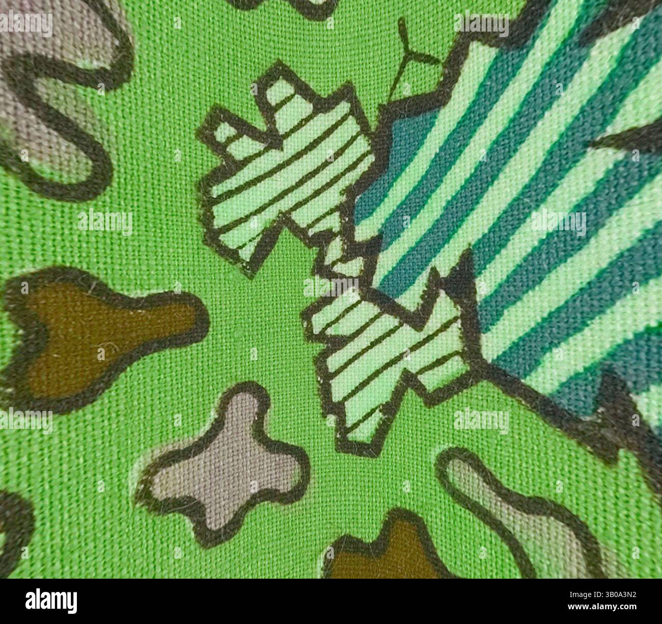 Irregular outlines create hi-res stock photography and images - Alamy