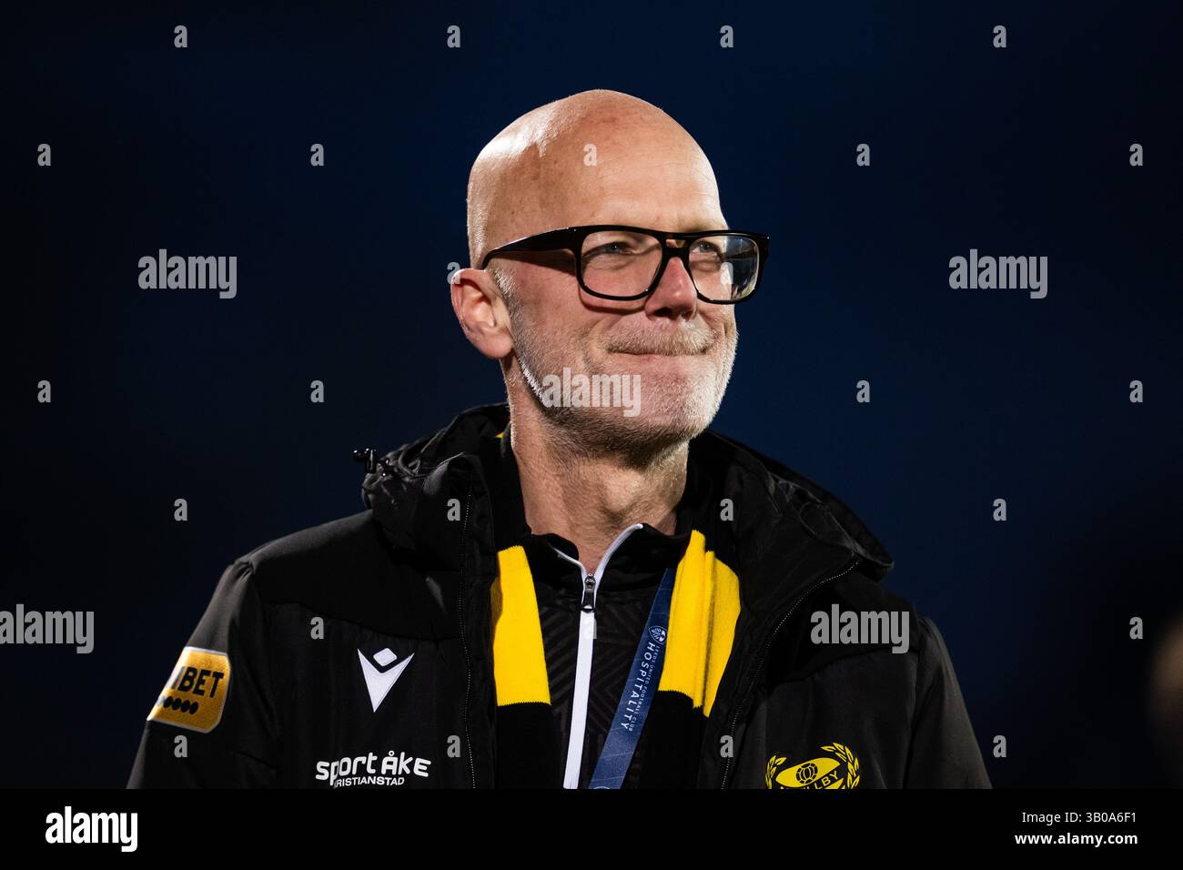 Halmstad, Sverige. 23rd Apr, 2025. 250423 Mjällbys ordförande Magnus ...