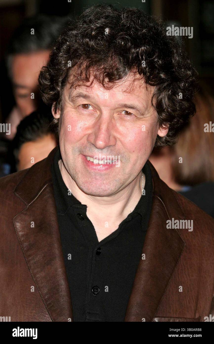 Stephen rea center hi-res stock photography and images - Alamy