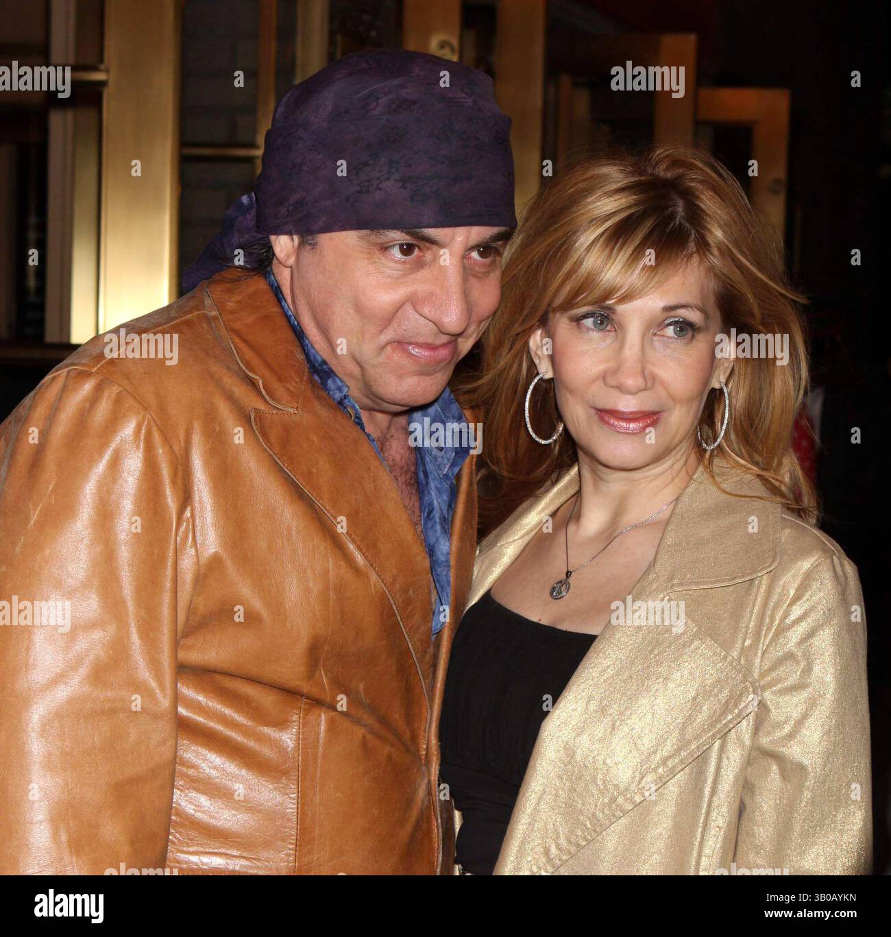 Steve van zandt and wife maureen van zandt hi-res stock photography and images - Alamy