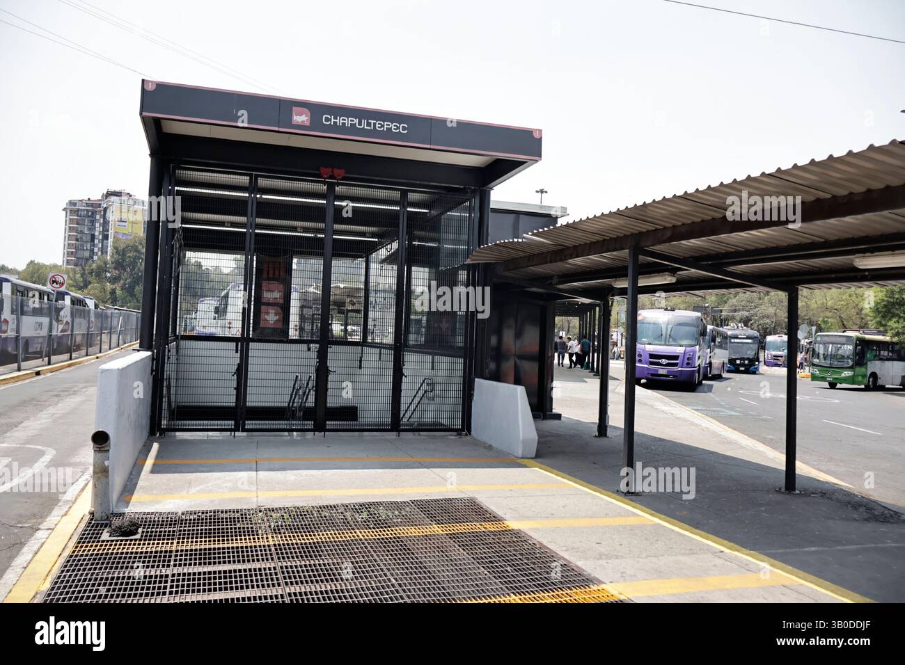 April 23, 2025, Mexico, Cdmx, Mexico: The second stage of the repair ...