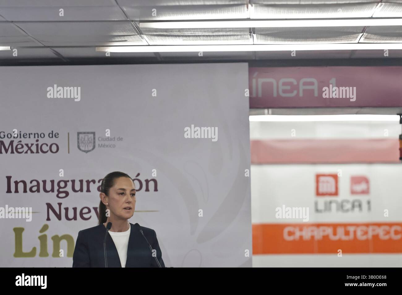 April 23, 2025, Mexico, Cdmx, Mexico: The second stage of the repair ...