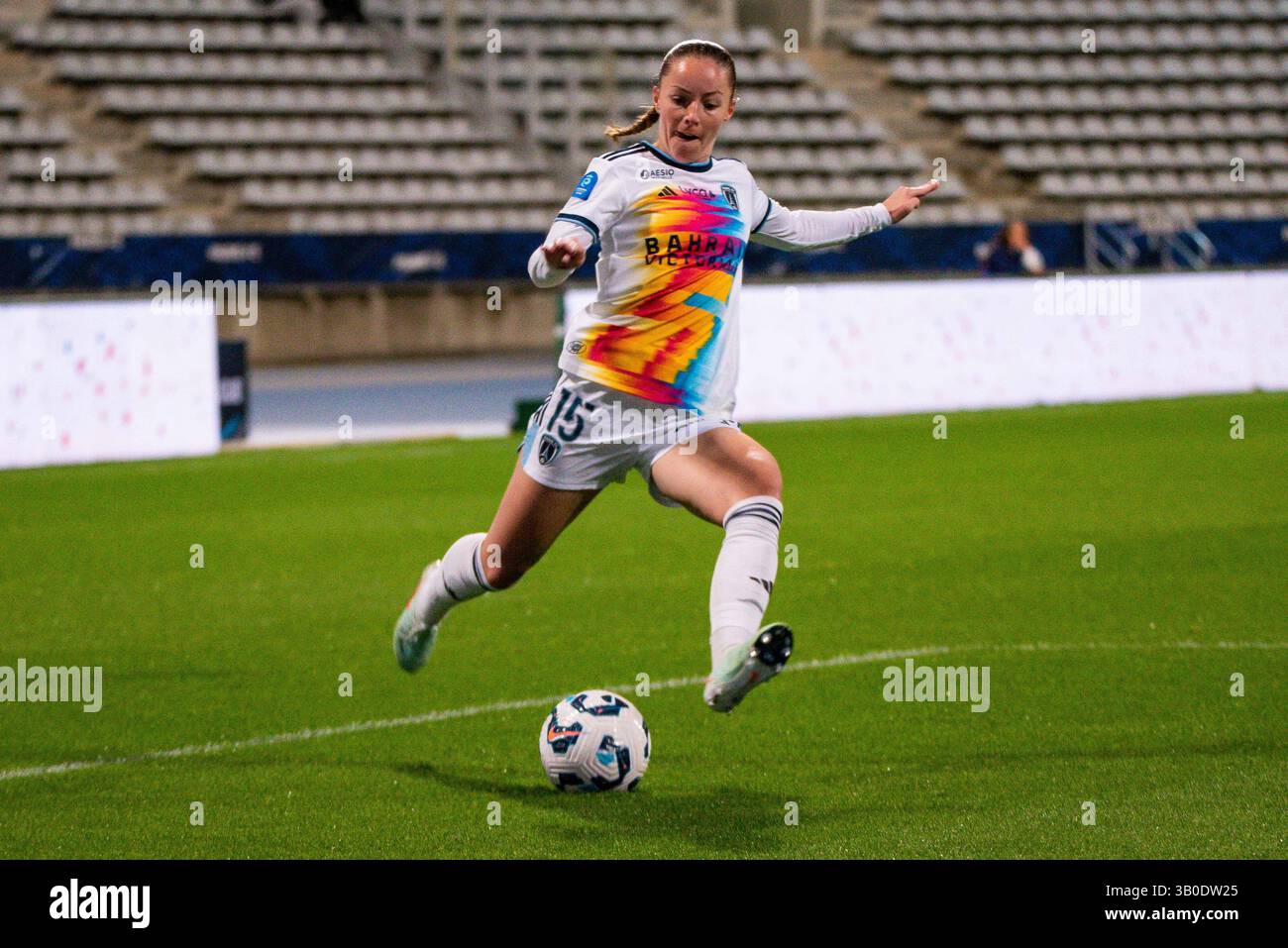 Margaux Le Mouel of Paris FC controls the ball during the Women's ...