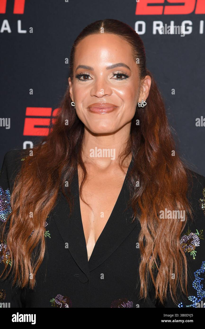 New York, USA. 23rd Apr, 2025. Elle Duncan attends ESPN "Full Court ...