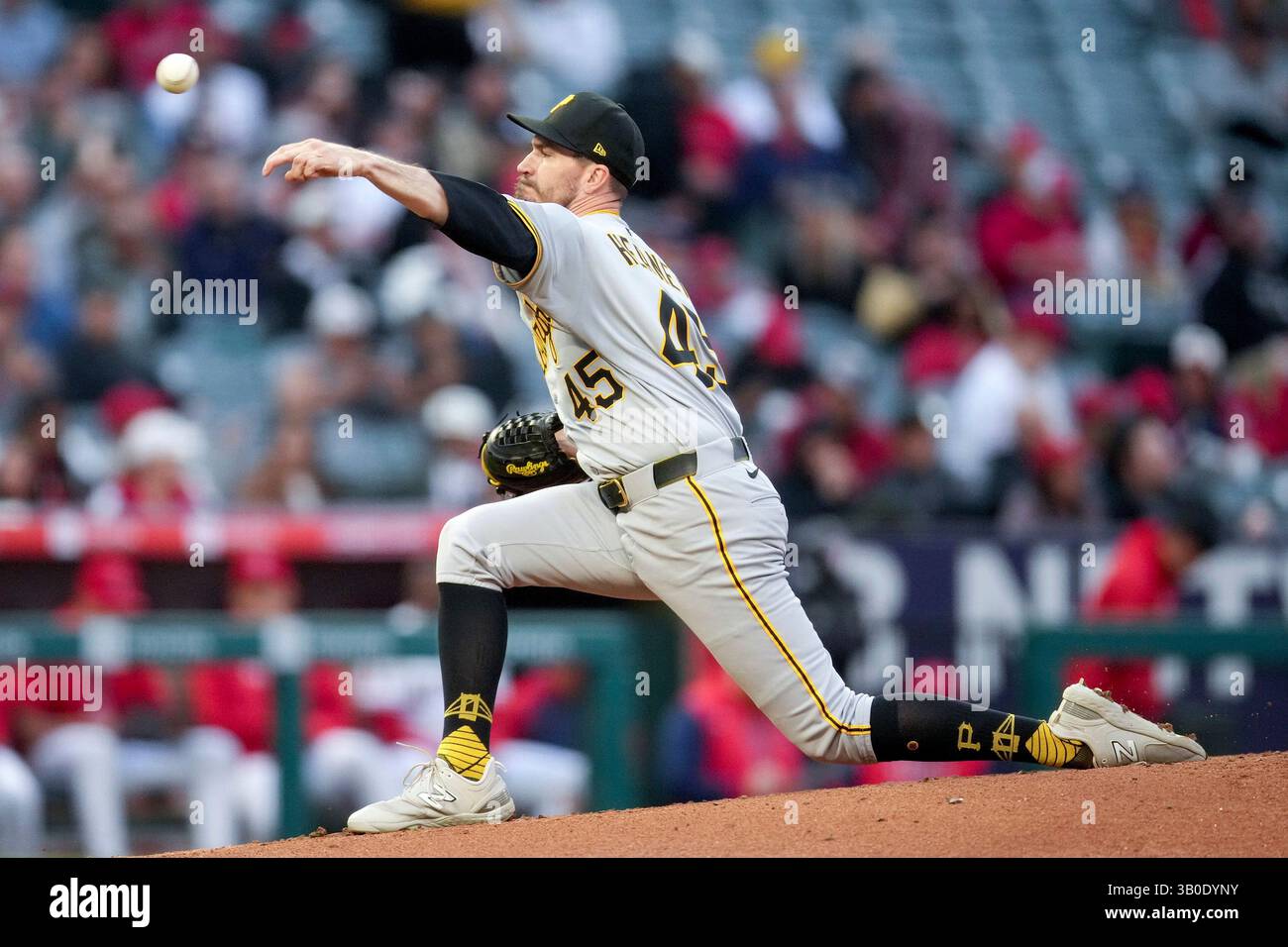 Pittsburgh Pirates starting pitcher Andrew Heaney delivers during the ...
